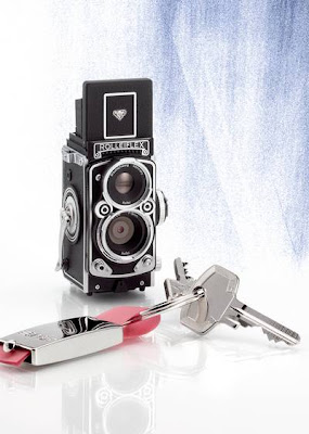 WANAFOTO: Minox Rolleiflex MiniDigi Photo Camera